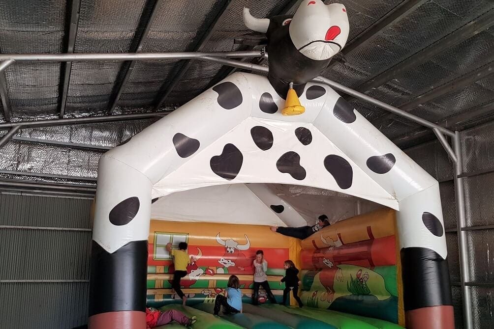 Swan Valley Cuddly Animal Farm - Buggybuddys guide to Perth