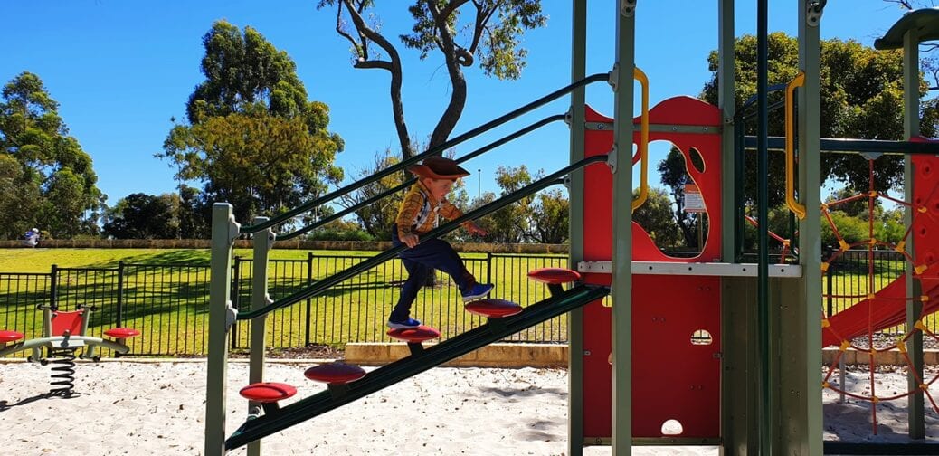 Kingsway Regional Playground - Buggybuddys guide for families in Perth
